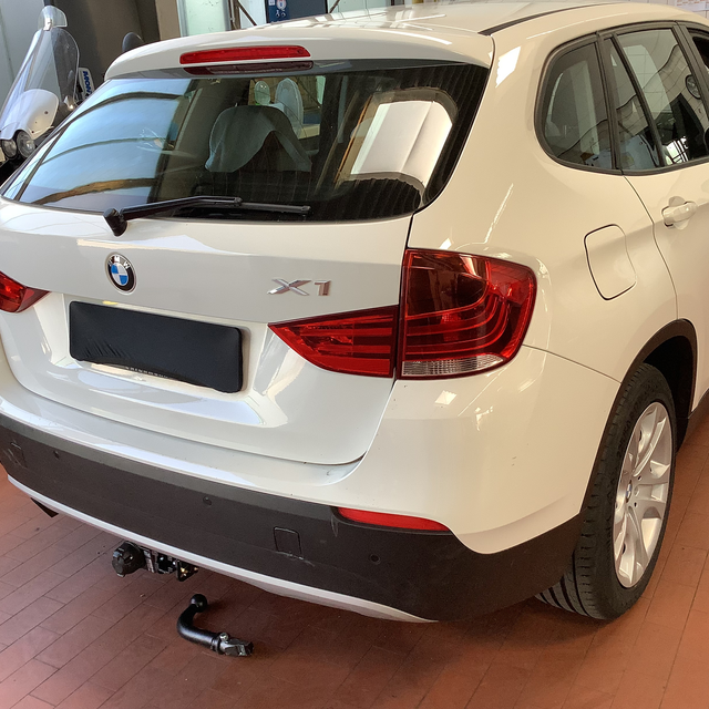 BMW X1 AUTO-HAK dragkrok avtagbar inkl. 7 polig elsats - årsmodell 03. ...
