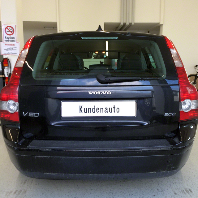 AUTO-HAK dragkrok fast - VOLVO V50 årsmodell 12.03-12.12 | Rameder ...