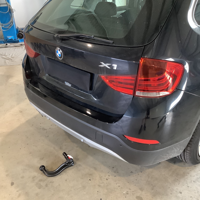 Oris dragkrok avtagbar - BMW X1 årsmodell 03.09-06.15 | RAMEDER